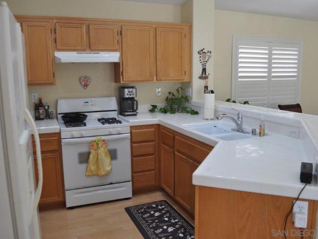 278 Brookview Ct