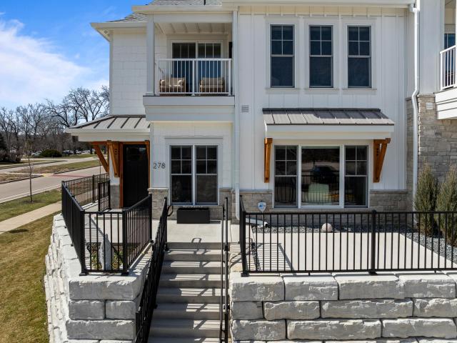 278 High St, Unit 9, Fontana, WI 53125 | MLS #1955