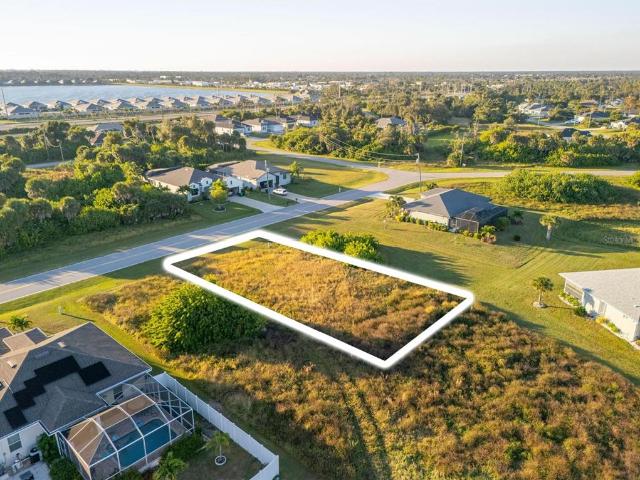 278 Indian Creek Dr, Rotonda West, FL 33947 | MLS #N6141