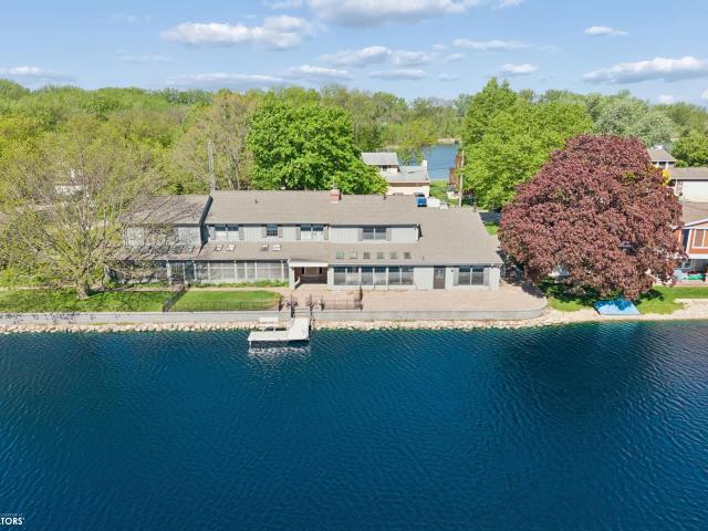 278 Lakeview Drive