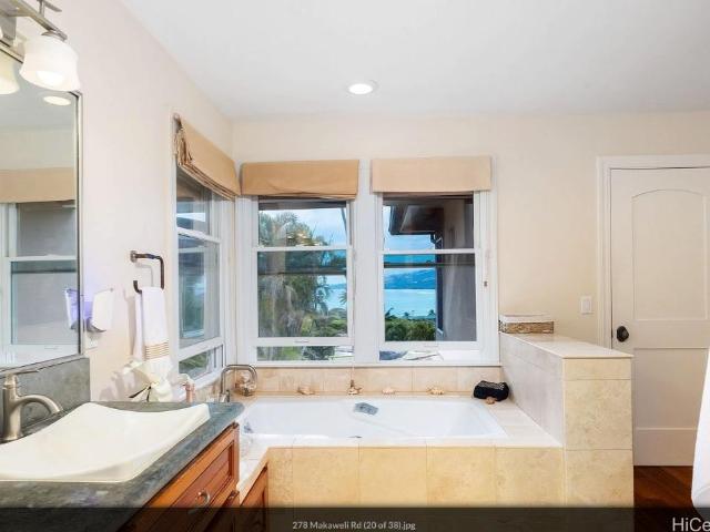 278 Makaweli Pl, Honolulu, HI 96825 | MLS #202613
