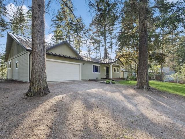 278 N Many Lakes Dr, Kalispell, MT 59901