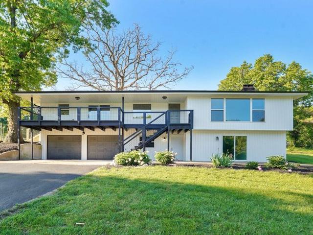 278 Southern Hills Ln, Marshfield, MO 65706