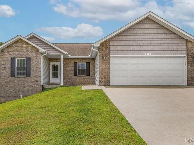 278 Pleasant Lake Ct, Jackson, MO 63755