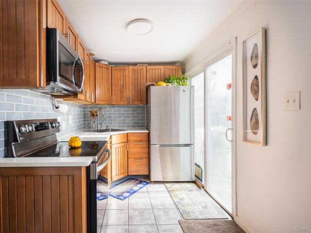 278 W Elm Road