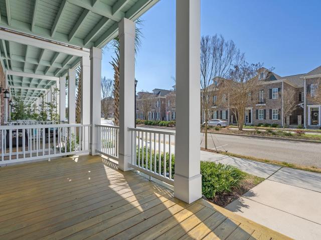 2794 Howard Ave. A