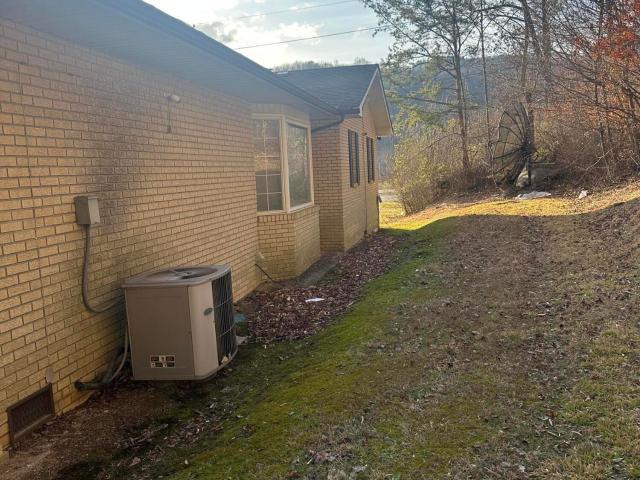 2794 us hwy 25 e