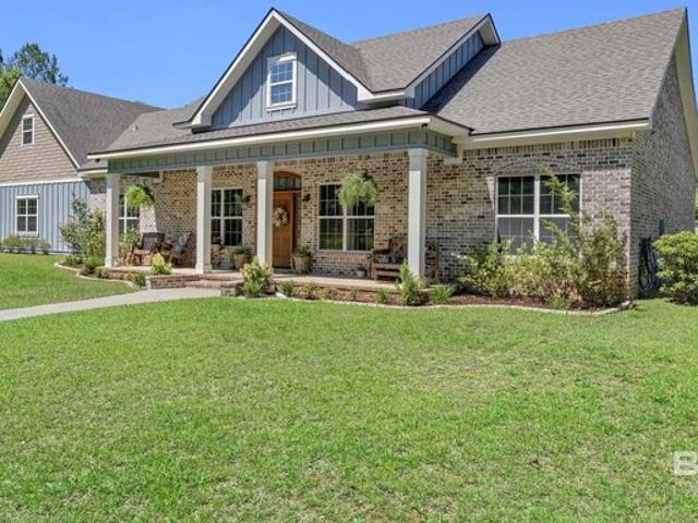 27951 Northcutt Ln, Robertsdale, AL 36567