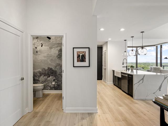 2795 Peachtree Road NE No. 1701, Atlanta, US, GA