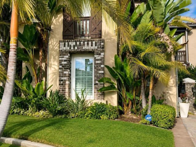 2797 Rambling Vista Rd