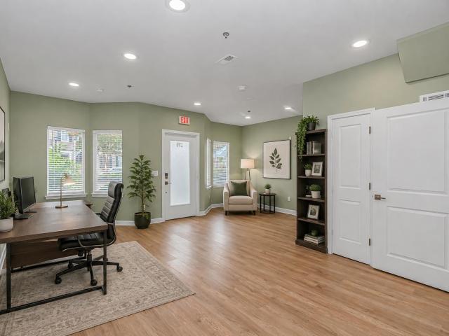 2798 Howard Ave. B