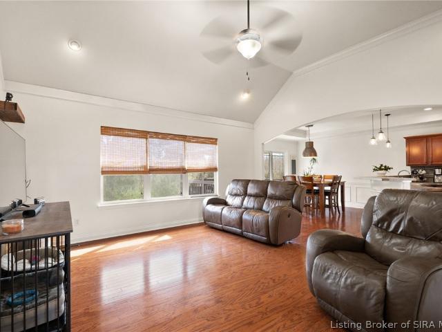 2799 Crescent Hill Drive