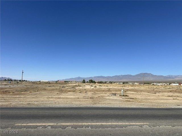 2790 E Dandelion St, Pahrump, NV 89048