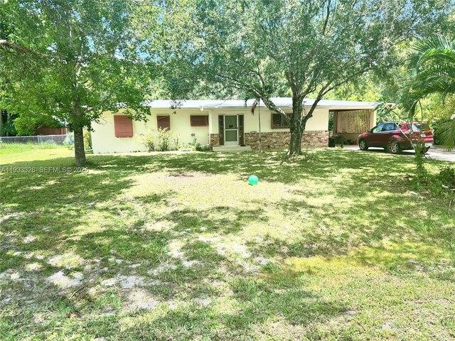 2790 Rainbow Dr, Fort Pierce, FL 34981