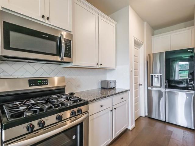 27915 Western Creek Ct, Katy, TX 77494