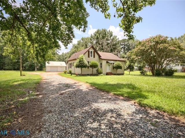 2791 Kings Creek Rd, Gloucester, VA 23072