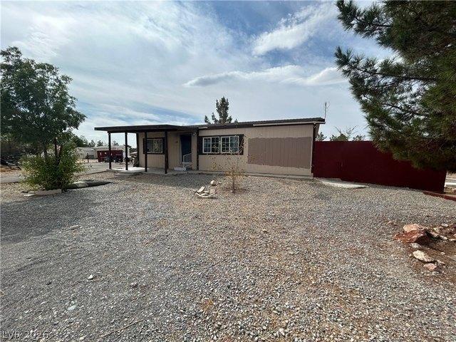 2791 W Medicine Man Rd, Pahrump, NV 89048