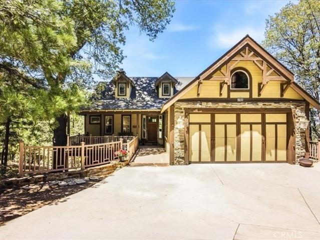 27920 Matterhorn Dr, Lake Arrowhead, CA 92352