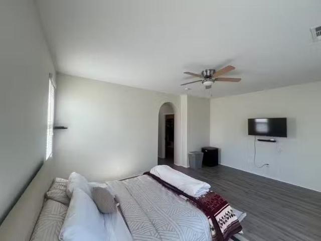27922 Crescent Ct Houses in Moreno Valley, CA