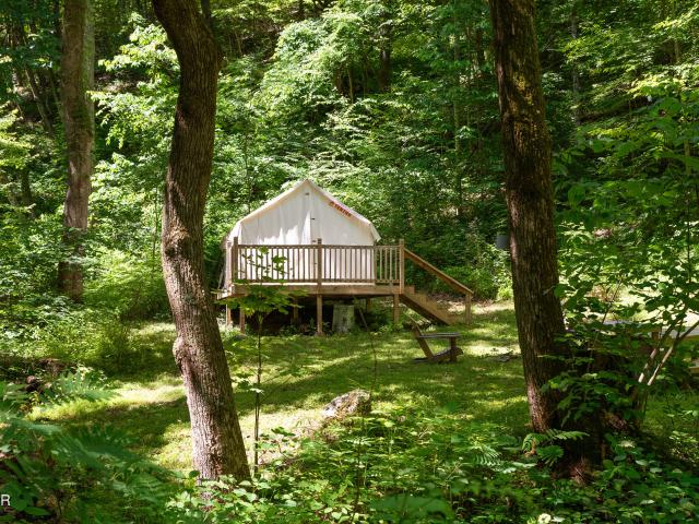 2792 Happy Hollow Road