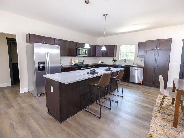 2792 Hickory Hills Road