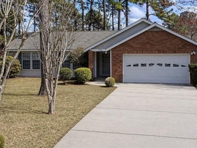 279 Blue Heron Dr, Jonesboro, GA 30238