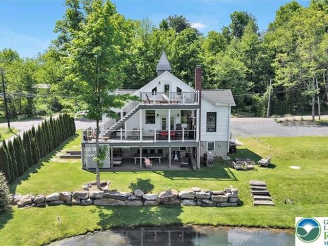 279 Greenview Dr, Chestnuthill Township, PA 18353