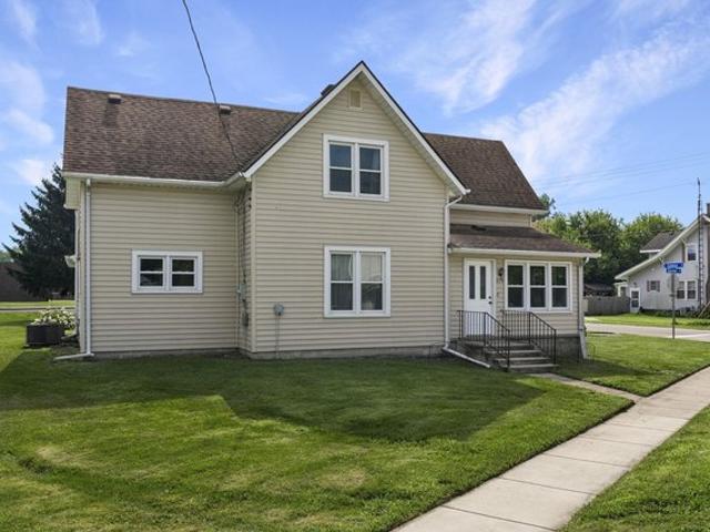 279 Dayton Rd, Dayton, IN 47941