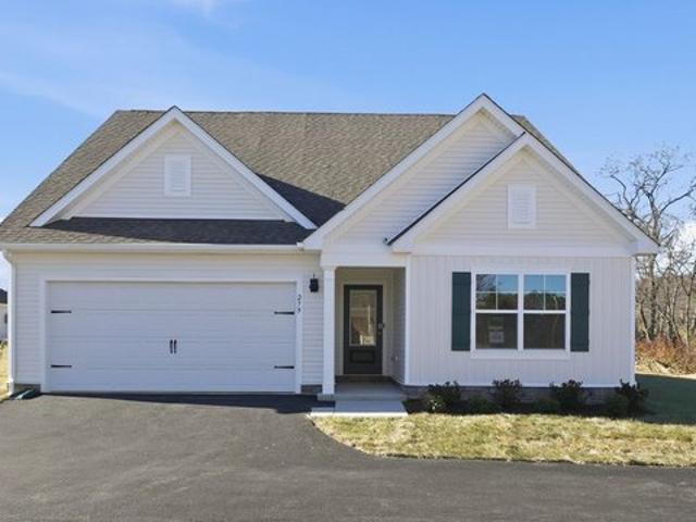279 Heather Ln, Staunton, VA 24401