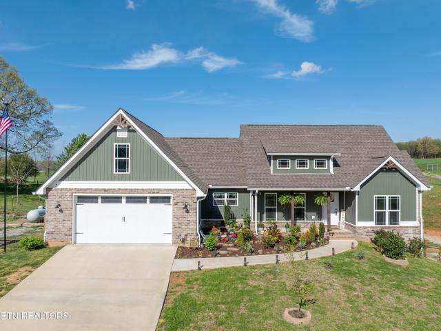 279 Lakeside Meadows Circle