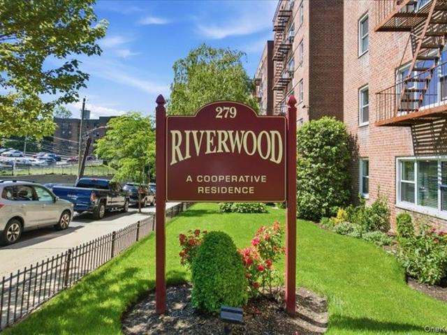 279 N Broadway Apt 8R, Yonkers, NY 10701