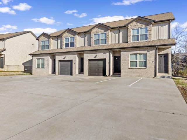279 Smithson Ln