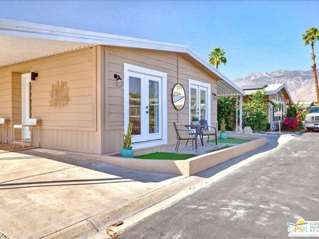 279 Saguaro Dr, Palm Springs, CA 92264