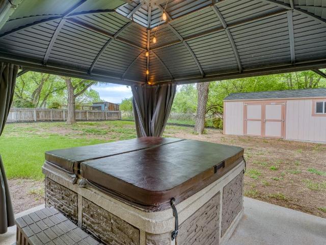 279 Skyview Dr