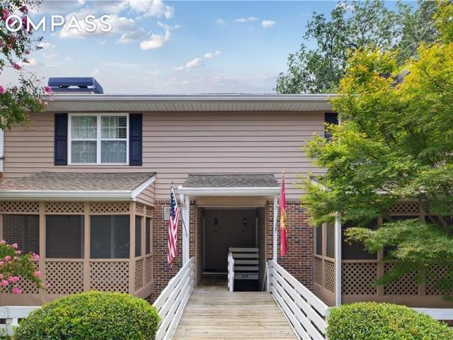 279 Quail Run 279, Roswell, GA