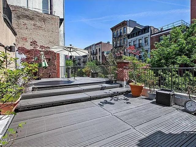 279 West 22nd Street, New York, NY