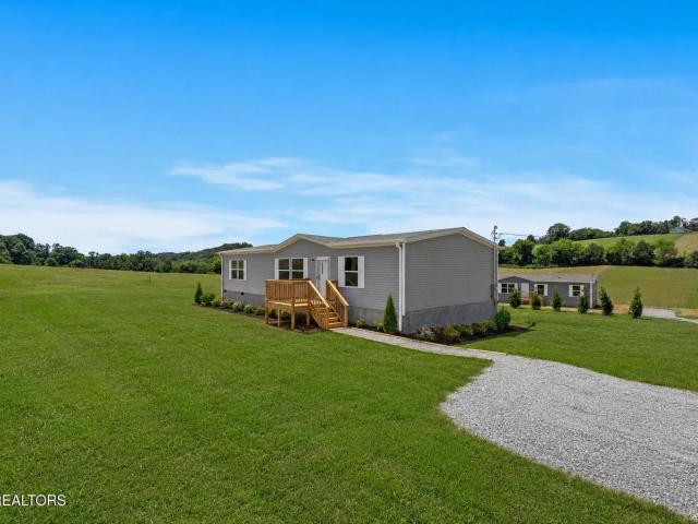 279 Thompson Rd