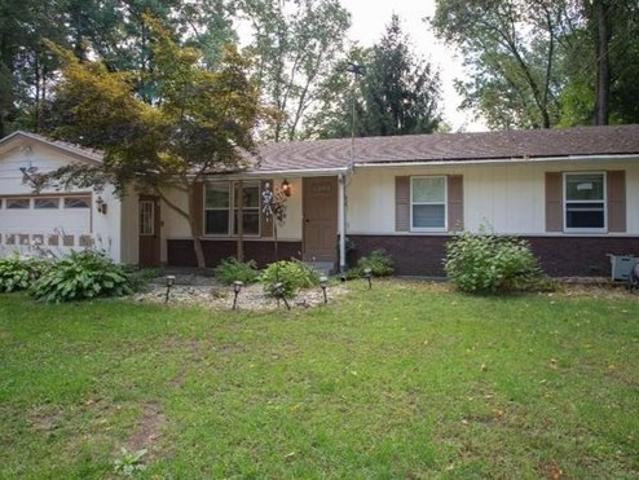 28047 Wexford Dr, Antwerp Township, MI 49065