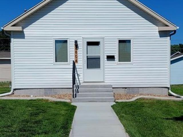 2804 M Ave, Kearney, NE 68847