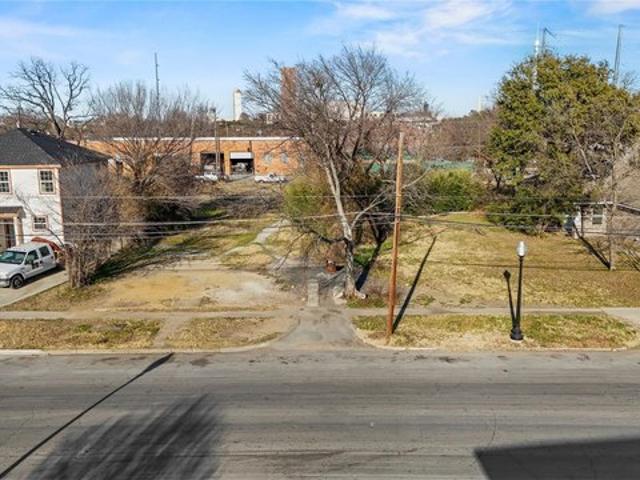 2804 Meadow St, Dallas, TX 75215