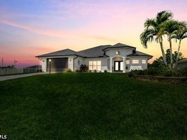 2804 NE 3rd Ave, Cape Coral, FL 33909