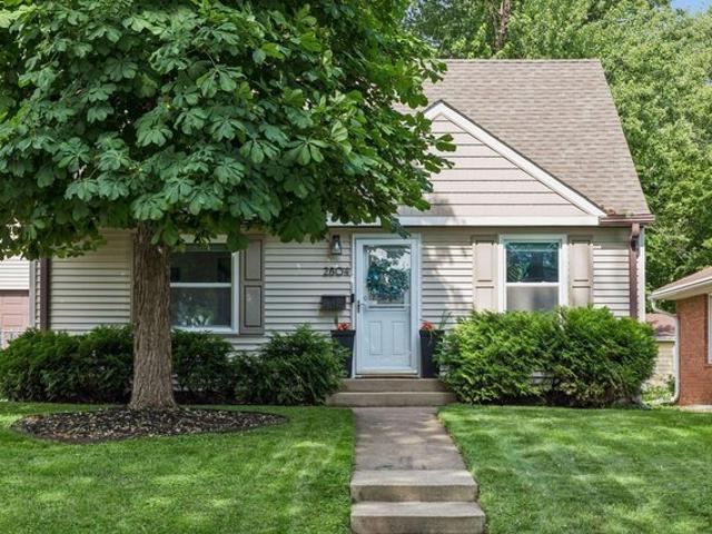 2804 Blackstone Ave, Saint Louis Park, MN 55416