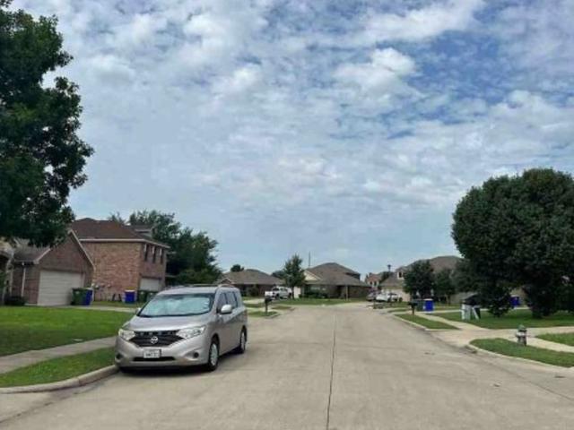 2804 Briarbrook Drive