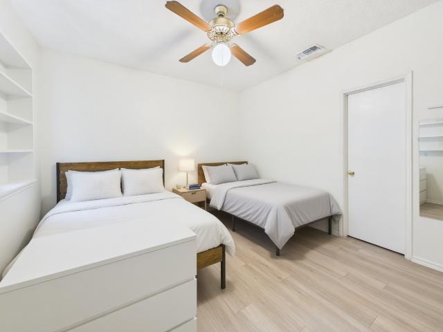 2804 Rio Grande St, Unit 201, Austin, TX 78705 | MLS #2348