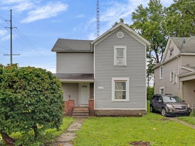 2804 S Elm St, Muncie, IN 47302