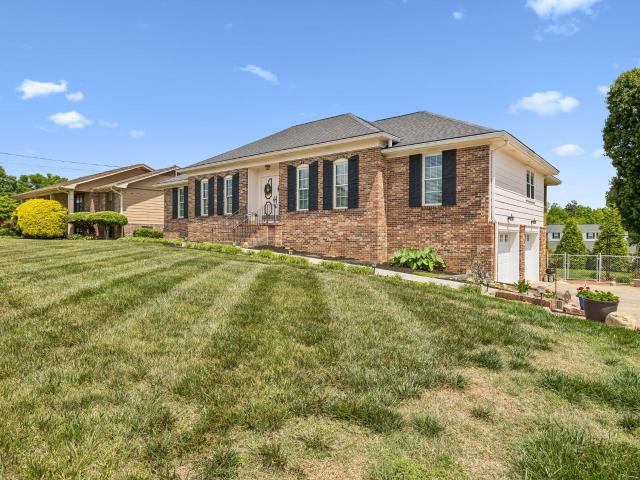 2804 Saint Lawrence Road