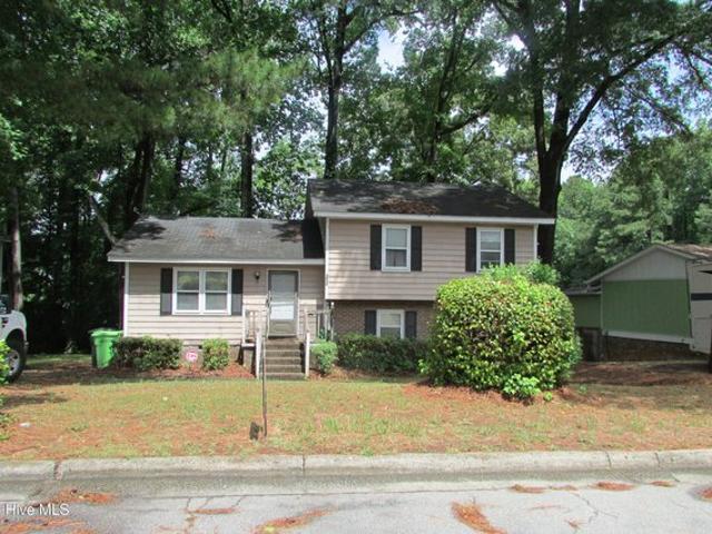 2804 Sourwood St, Raleigh, NC 27610