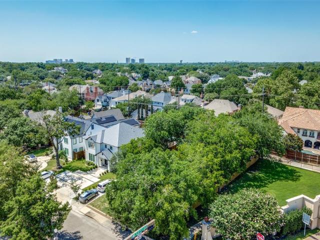 2804 University