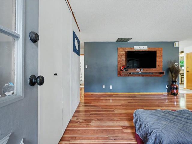 2804 W Daniel Street