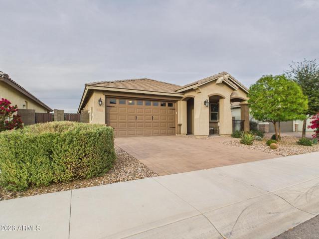 2804 W Havasu Drive